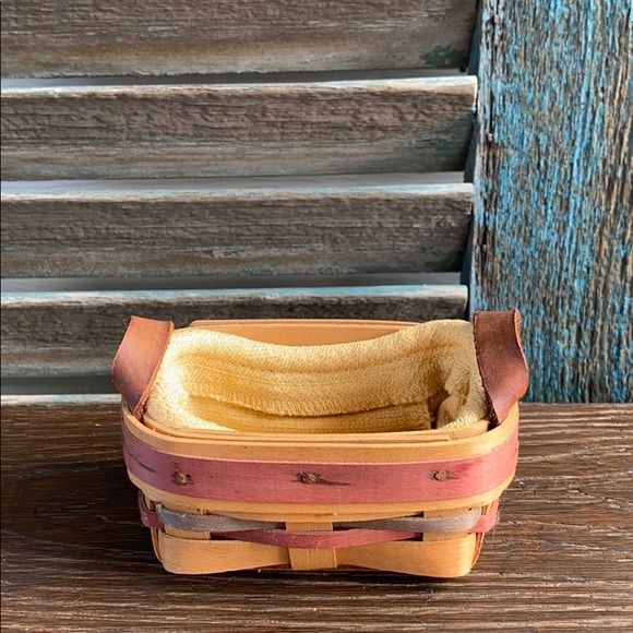 Royce Craft | Accents | Royce Craft Basket Mini Business Card Holder ...